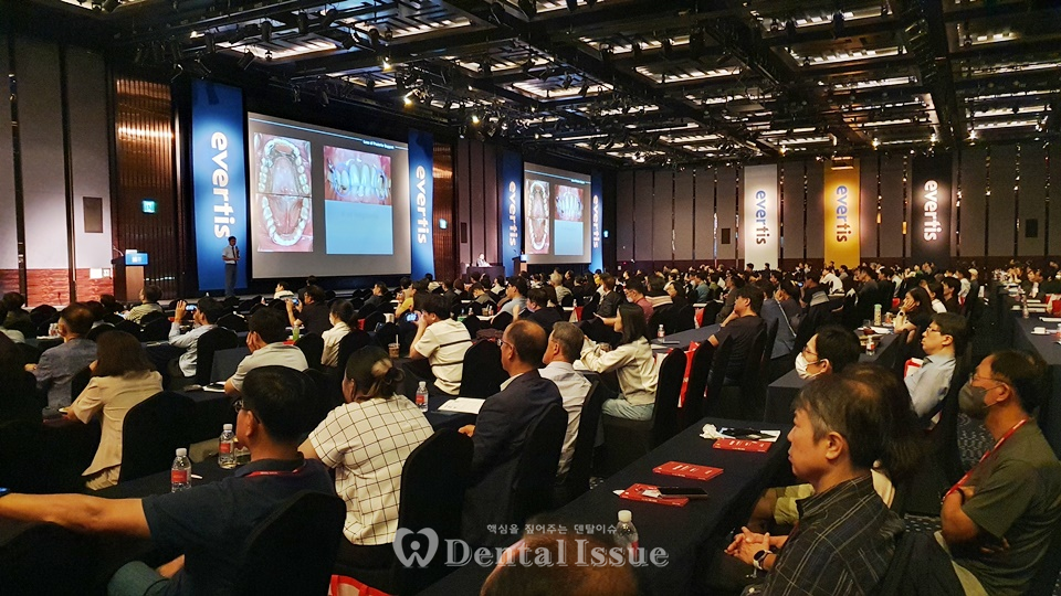 제15회 SID 2024 ‘evertis’ 관심 폭주하며 대성황